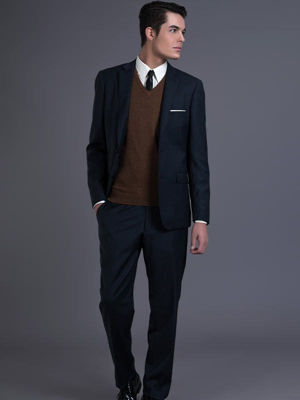 Business Pullover Look